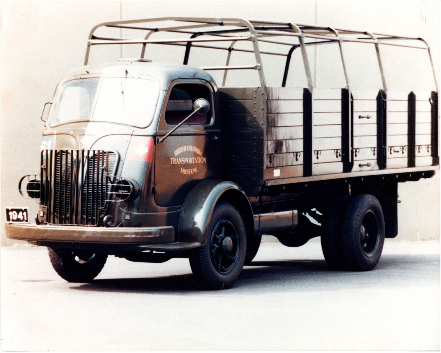 1941 INTERNATIONAL COE – BC Vintage Truck Museum