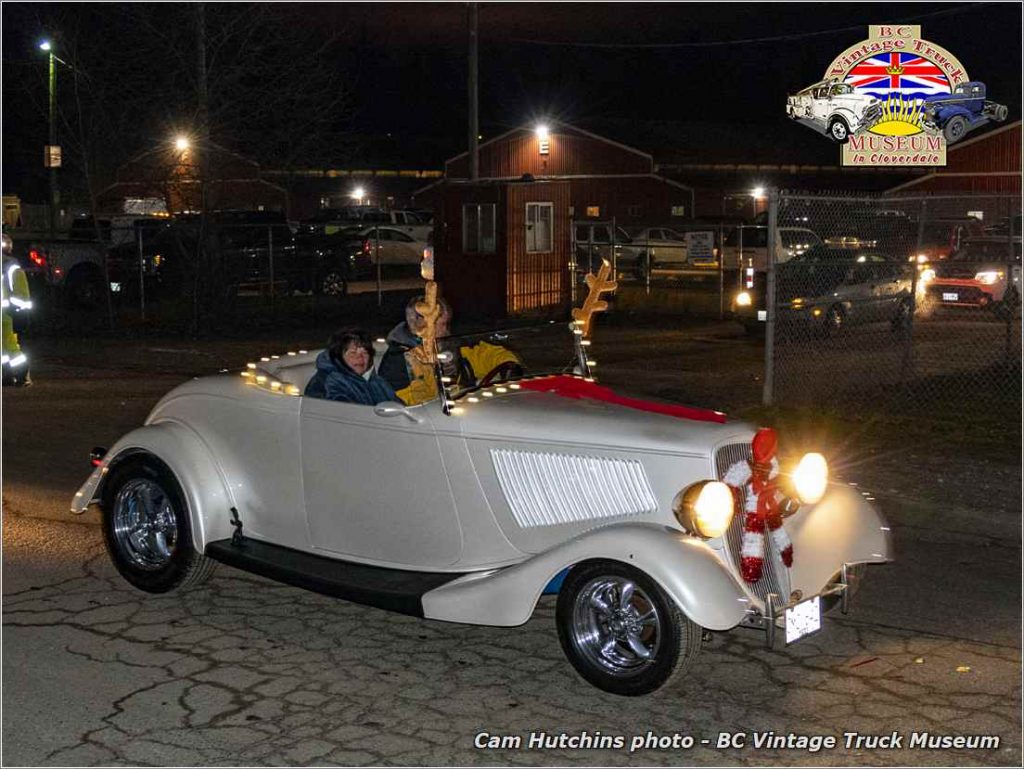 2019 Surrey Santa Parade of Lights gallery 2 – BC Vintage Truck Museum